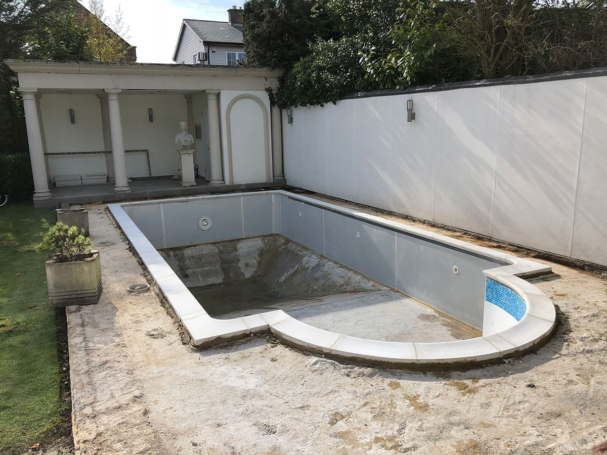 Swimming Pool Builder | Essex | Chingford | Bespoke Swimming Pools ...