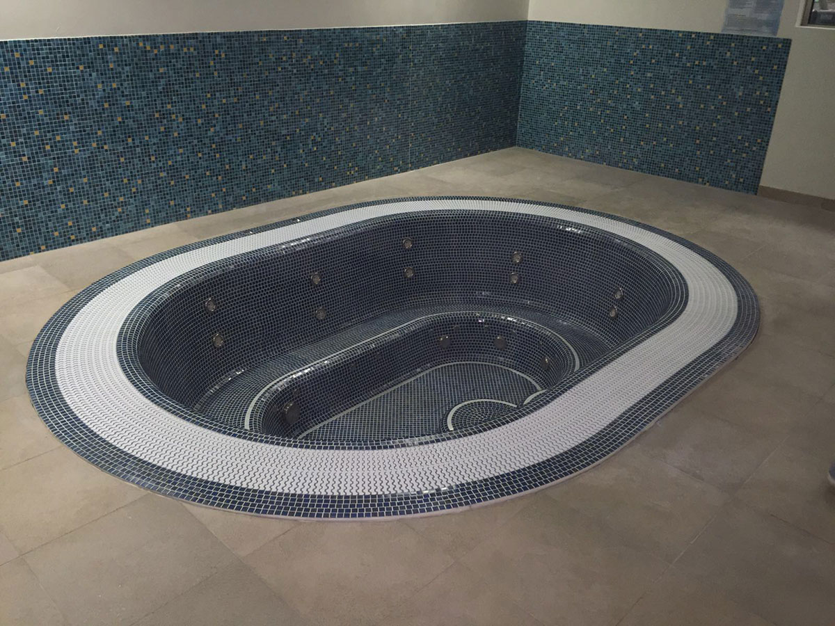 Swimming Pool Builder Oxshott | Bespoke Swimming Pools